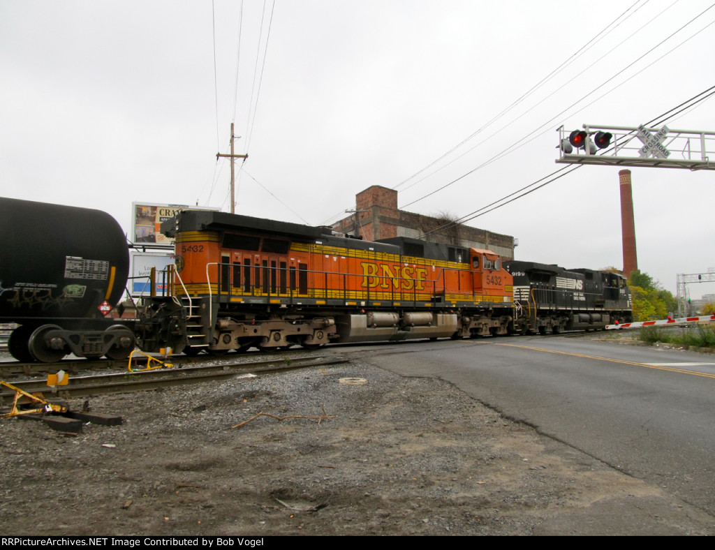 BNSF 5432